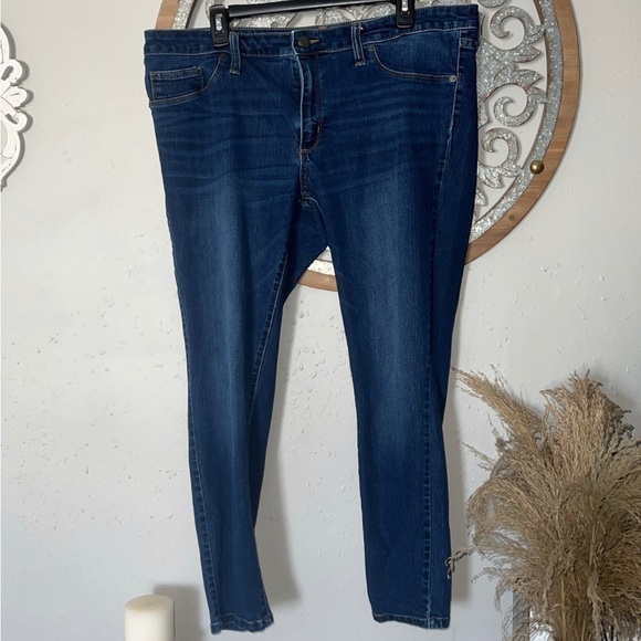 Universal Thread | Jeans | Universal Thread Womens Skinny Jeans | Poshmark